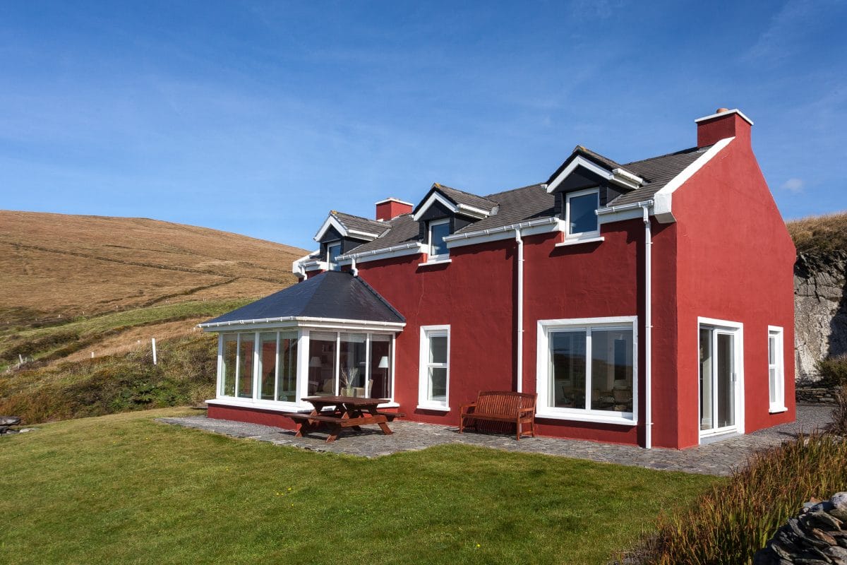 Skelligs Retreat – charming holiday home in St. Finian's Bay | Kerry ...